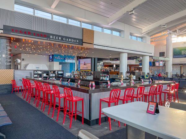 Two New Restaurants Take Flight at IAH Terminal B! - OTG